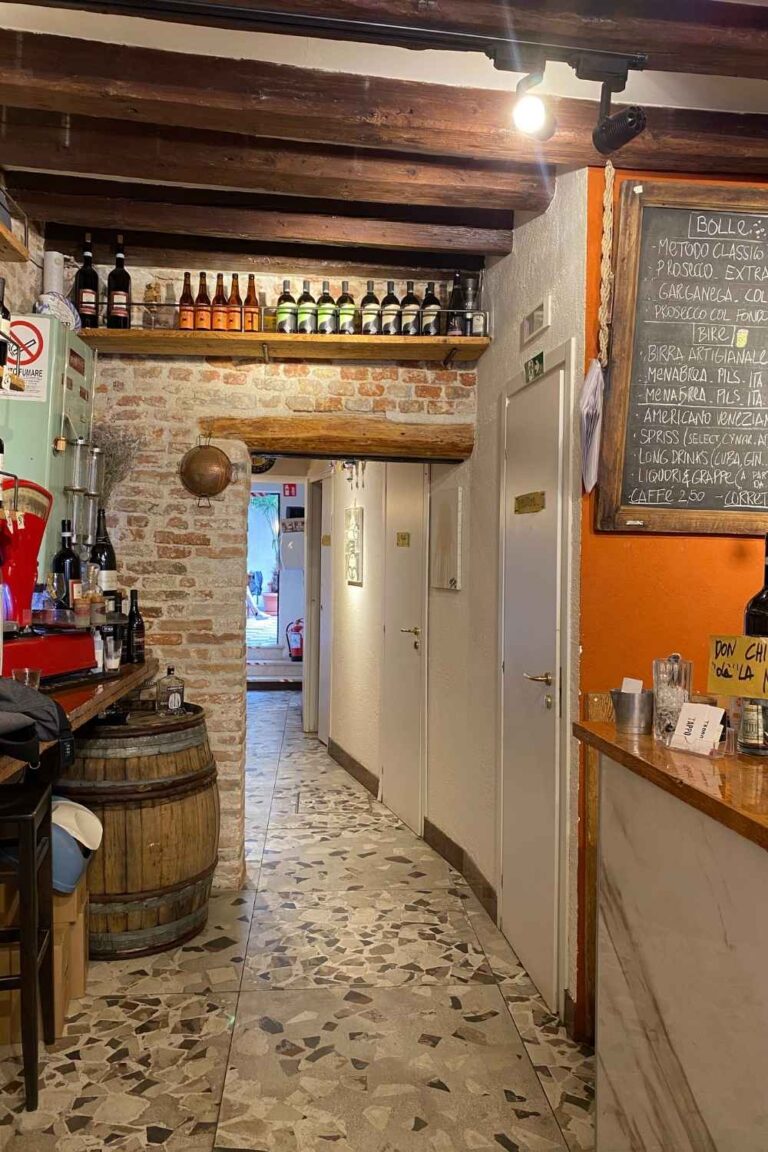 14 Best Cicchetti Bars in Venice